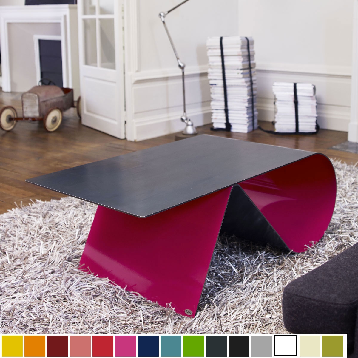 Table basse design de luxe - emberizaone.fr